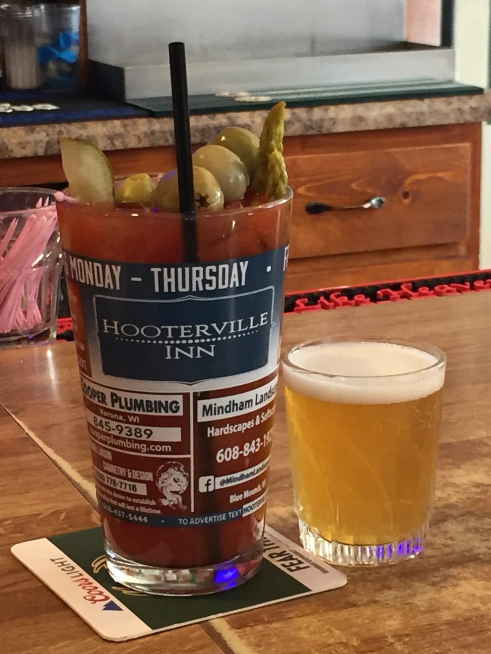 Home - Hooterville Inn Bar and Grill